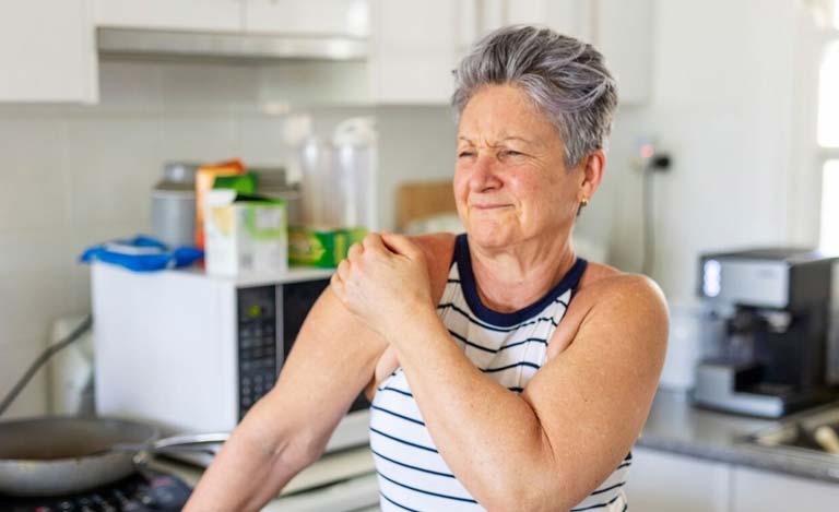 Shoulder Exercises for Seniors - Pain Relief Institute